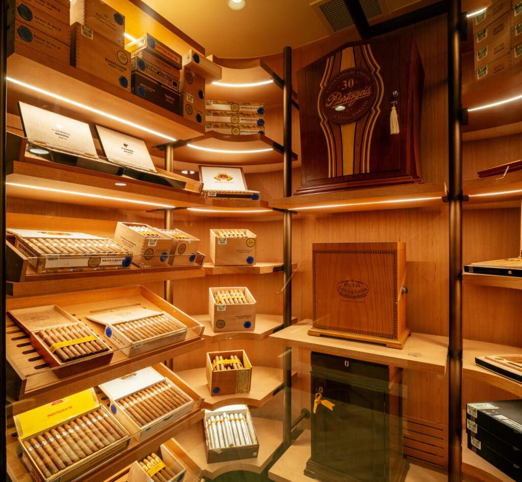 Inside La Casa del Habano Pall Mall, Dominique London's "crown jewel ...